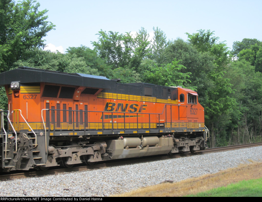 BNSF 6327